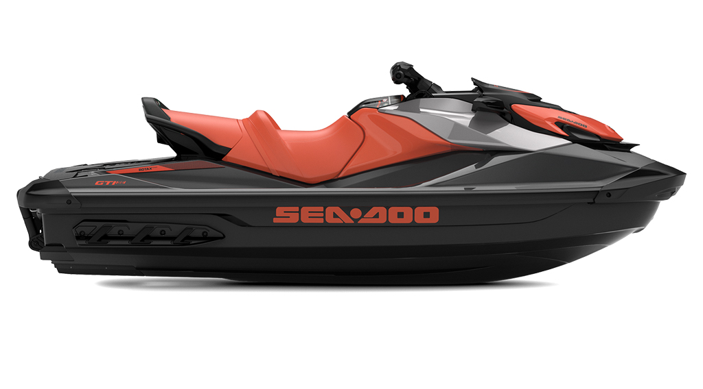 GTI SE 130 水上バイクコレクション