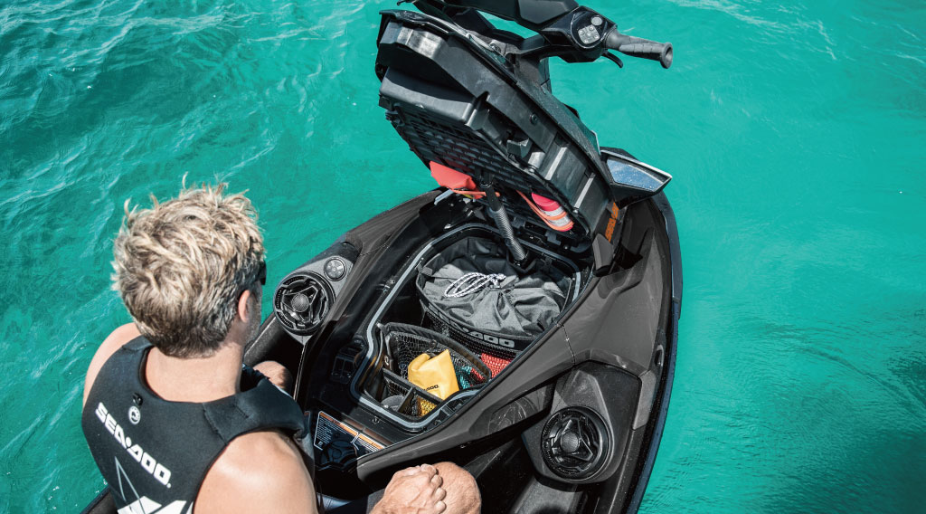 GTX LIMITED 300 メタリックセージ 水上バイクコレクション