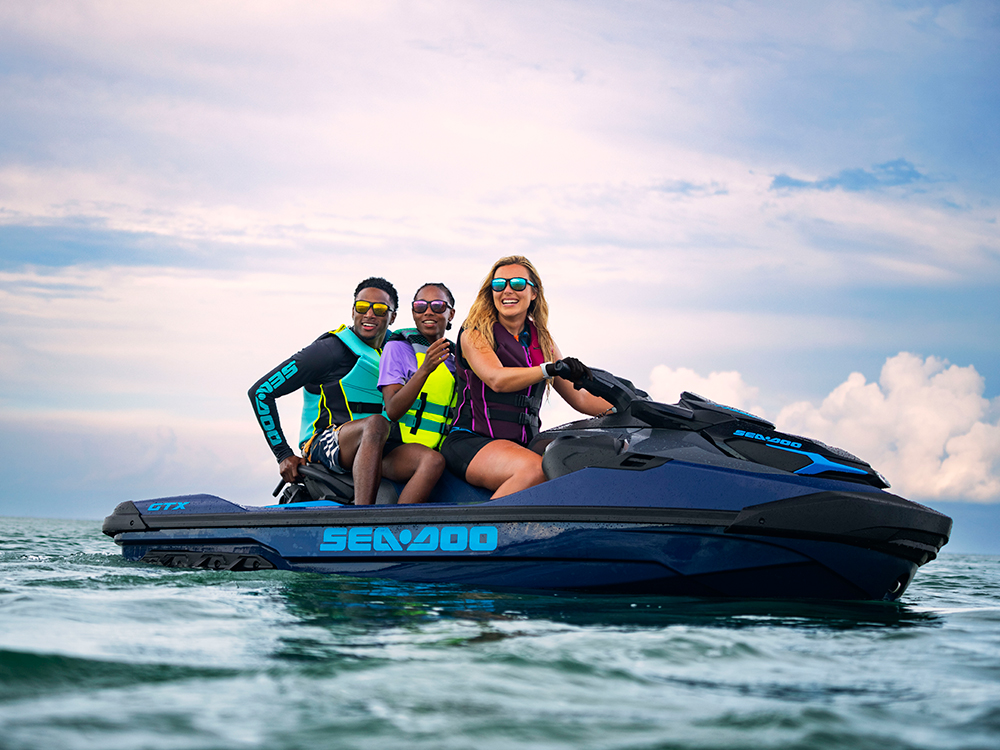 GTX 170 Blue Abyss / Gulfstream Blue